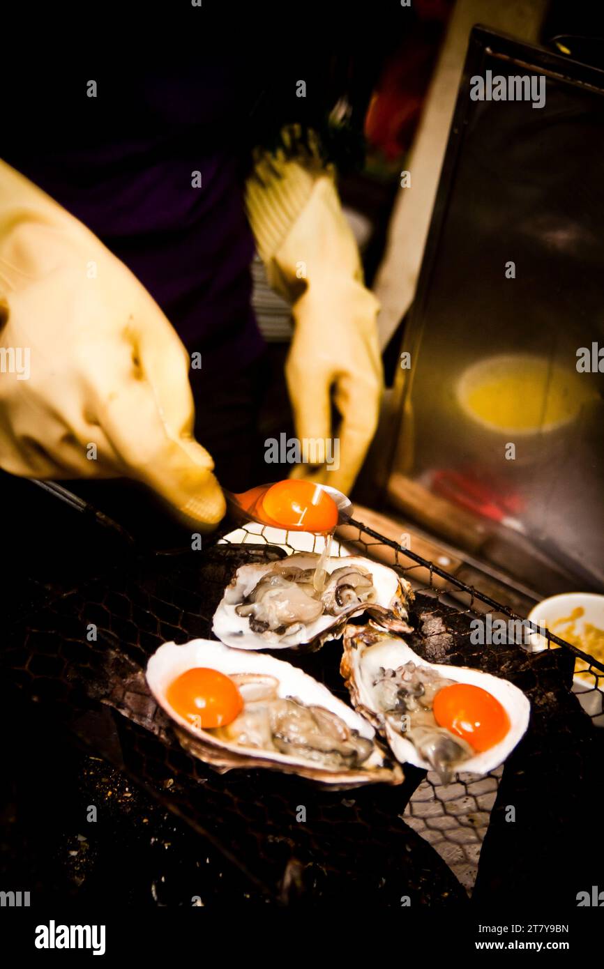 Top view eggs being cooked hi-res stock photography and images - Alamy