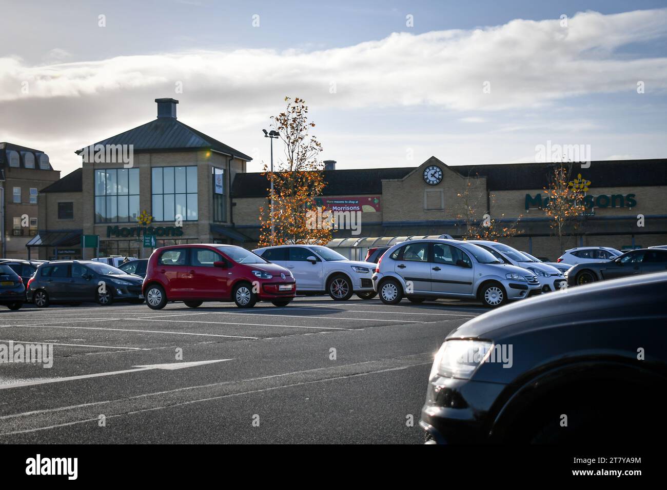 Supermarket chicken morrisons hi-res stock photography and images - Alamy