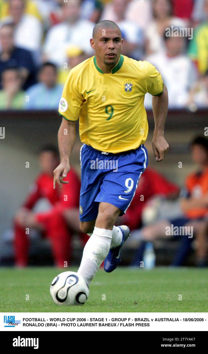 Ronaldo nazario 2006 hi-res stock photography and images - Alamy