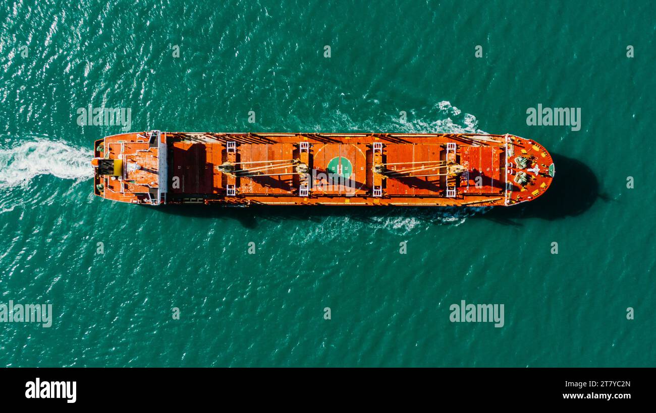 Oil tanker deck view hi-res stock photography and images - Alamy