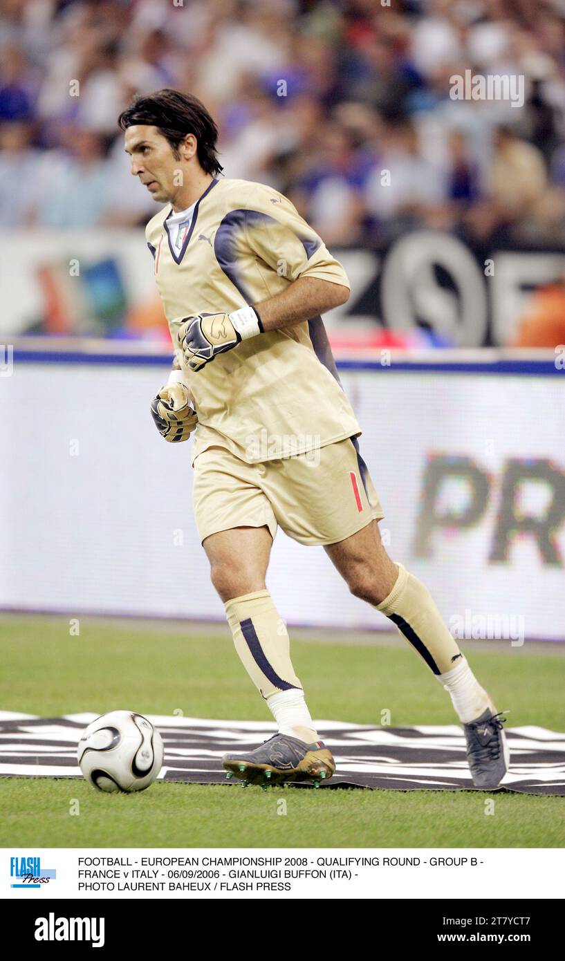 Gianluigi buffon 2006 italy hi-res stock photography and images - Alamy