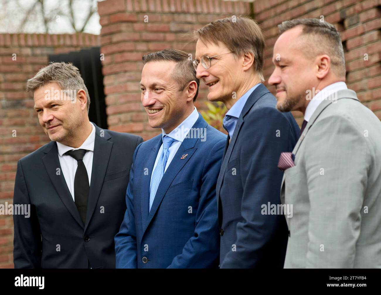 Robert Habeck Ilya Yuffa Karl Lauterbach Edgado Hernandez Europa ...