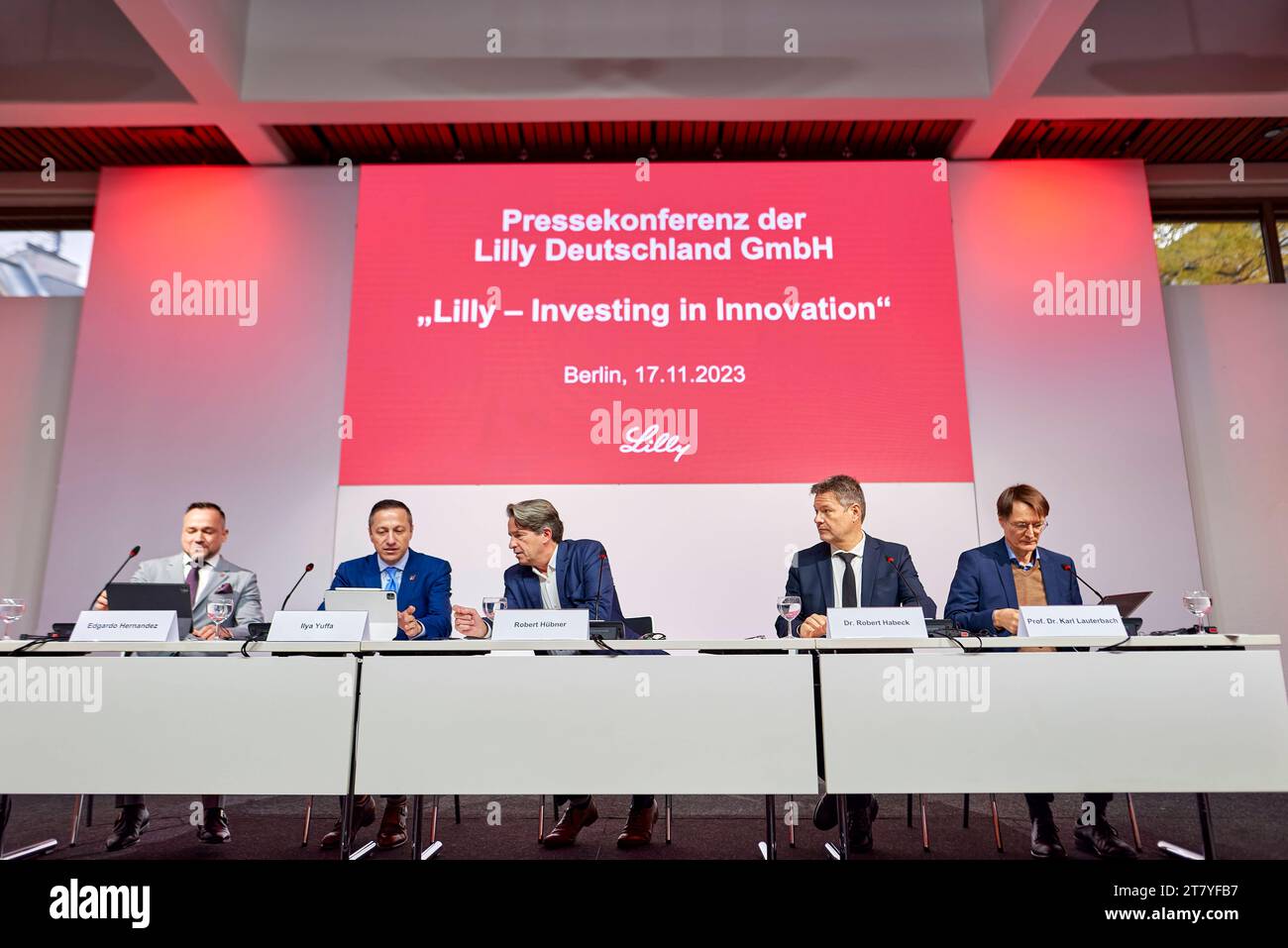 17 2 2023 hi-res stock photography and images - Alamy