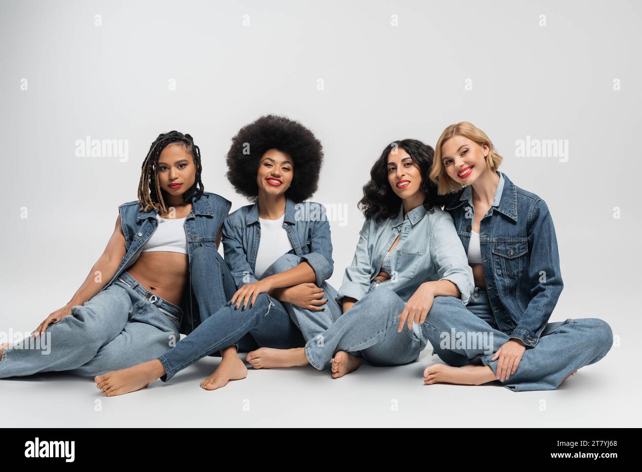 Female barefoot jeans hi-res stock photography and images - Alamy