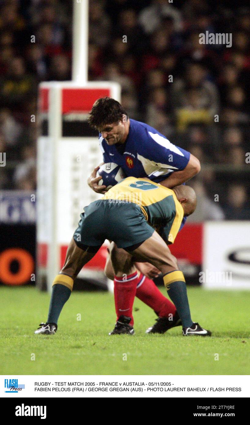 George gregan tackle hi-res stock photography and images - Alamy
