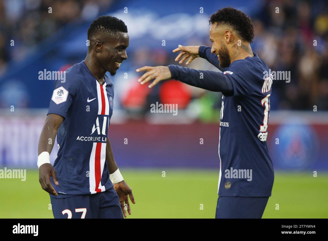 Idrissa gueye celebrates psg hi-res stock photography and images - Alamy