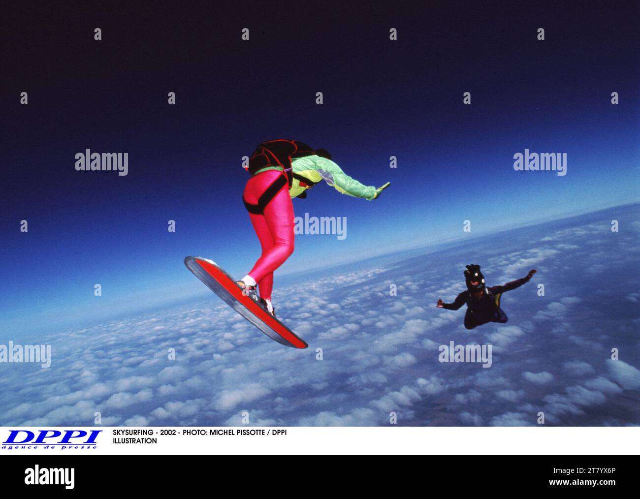 SKYSURFING - 2002 - PHOTO: MICHEL PISSOTTE / DPPI ILLUSTRATION Stock Photo - Alamy