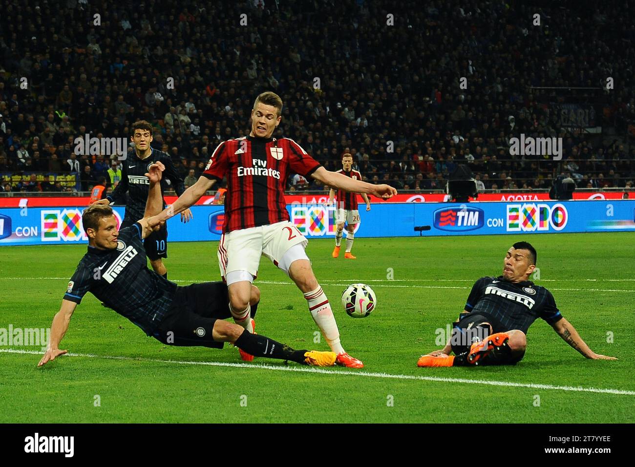 Nemanja vidić inter hi-res stock photography and images - Alamy