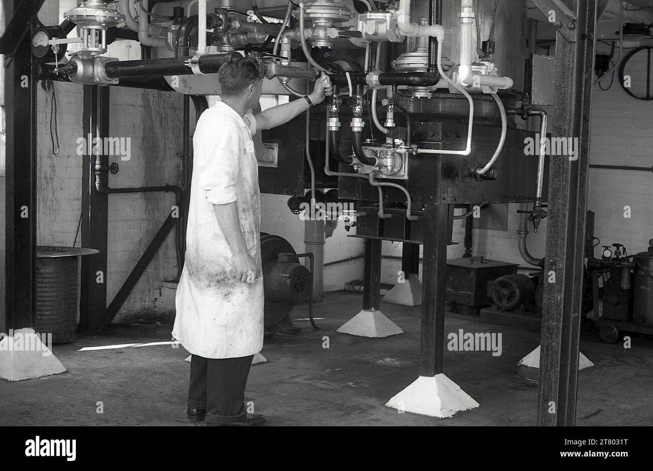 1960s, historical, male operative, paint factory, England, UK Stock ...