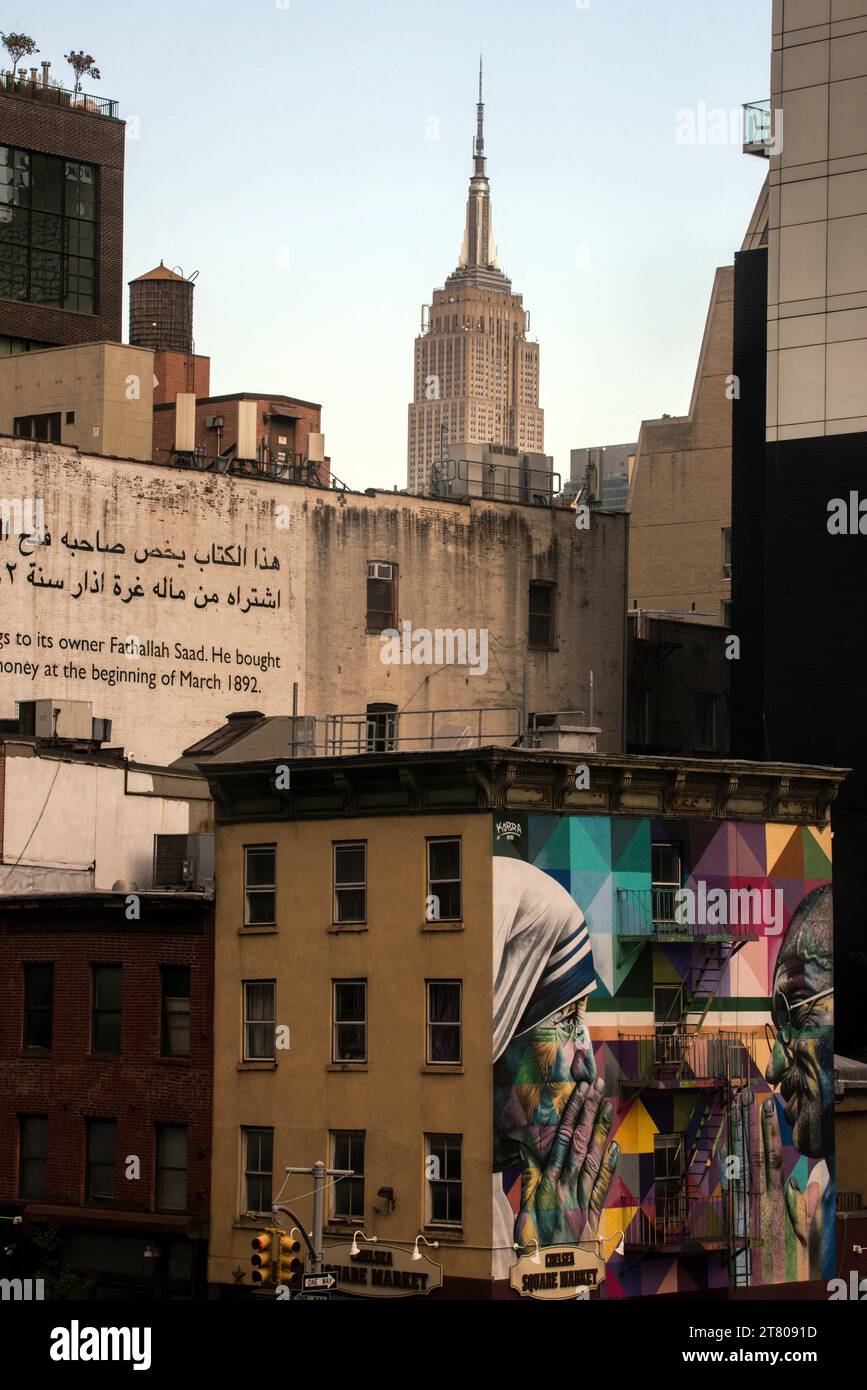 New York, United States. 09th Nov, 2023. Fresque de l'artiste Eduardo ... New York, United States. 09th Nov, 2023. Fresque de l'artiste Eduardo ...