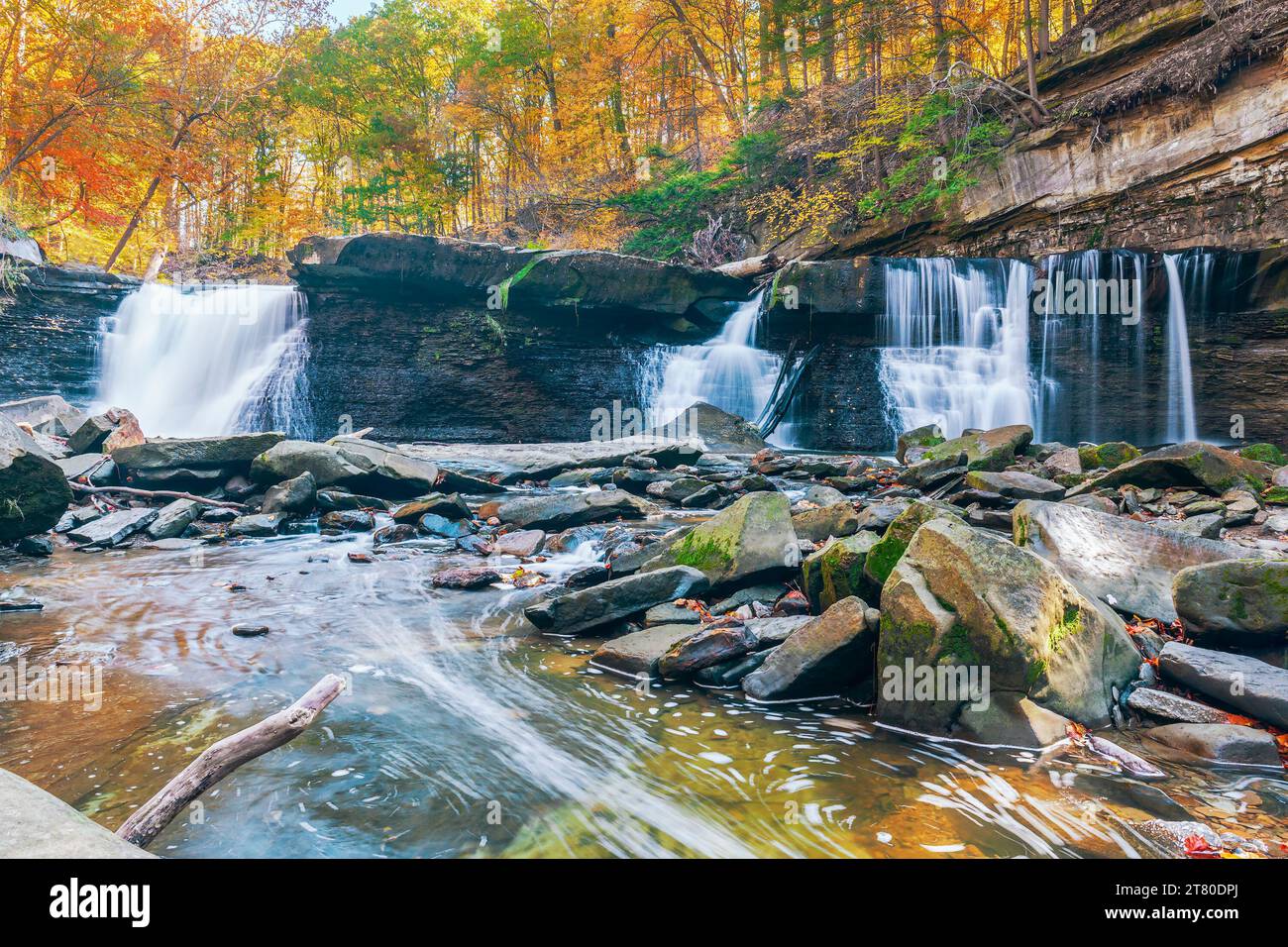 Great Falls of Tinkers Creek in autumn. Viaduct Park. Bedford. Ohio ...
