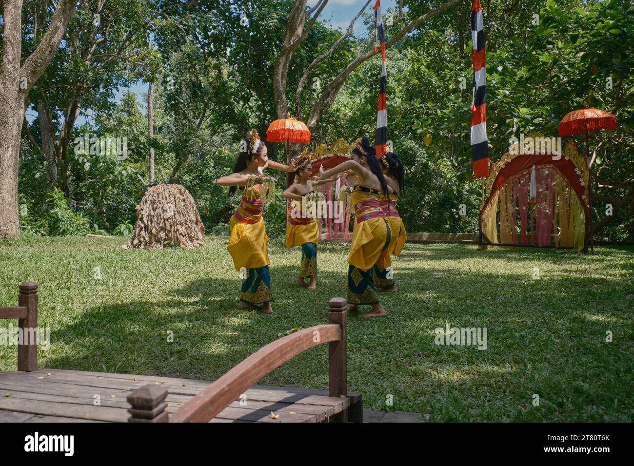 The story of Lubdaka Balinese performance in Monkey forest Ubud, Bali ...