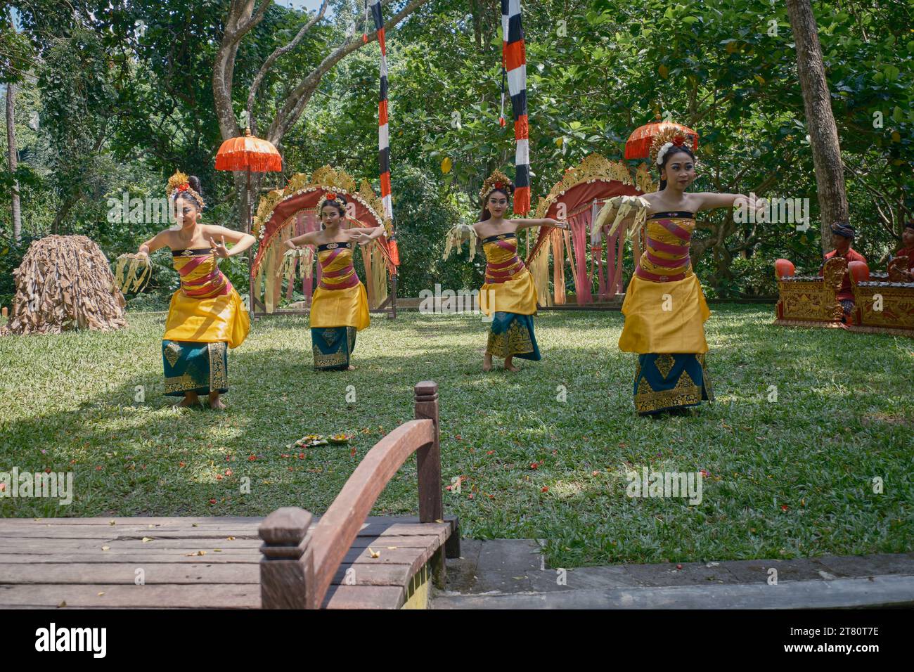 The story of Lubdaka Balinese performance in Monkey forest Ubud, Bali ...