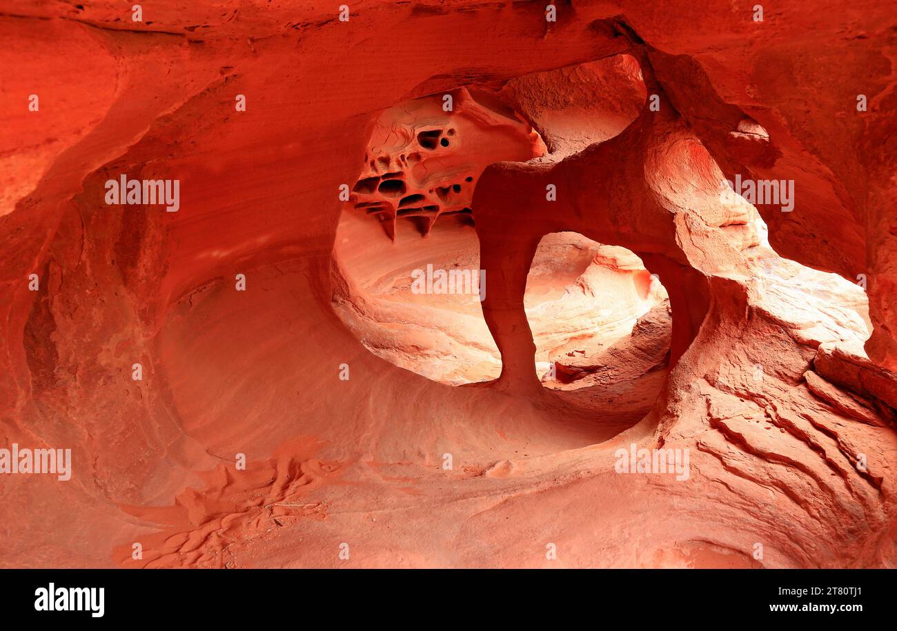 Windstone Arch - Valley of Fire State Park, Nevada Stock Photo - Alamy
