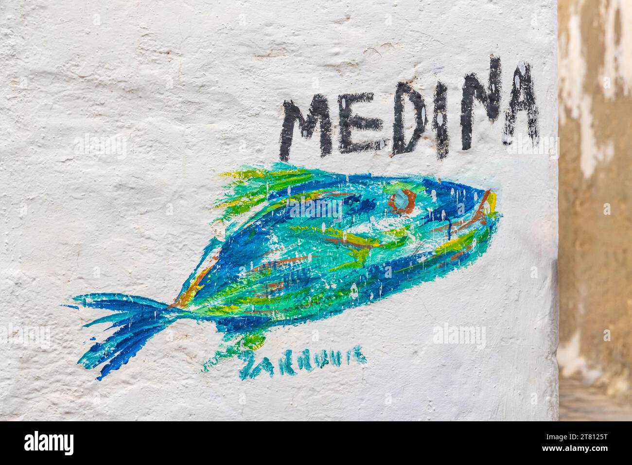 Mural fish building hi-res stock photography and images - Alamy