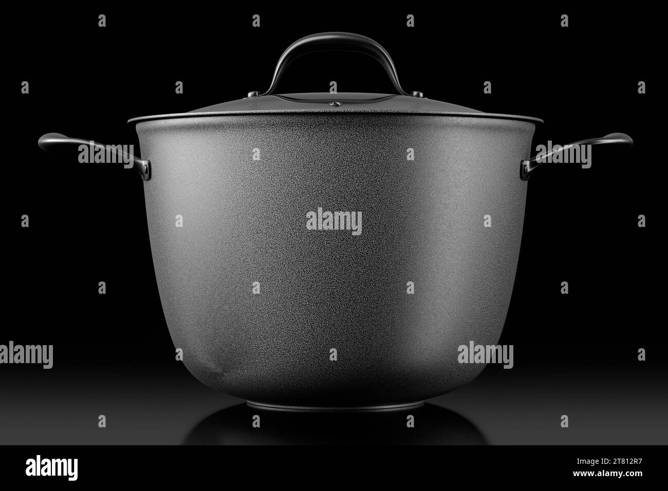 Stainless steel cooker with lid and chrome plated aluminum cookware on ...