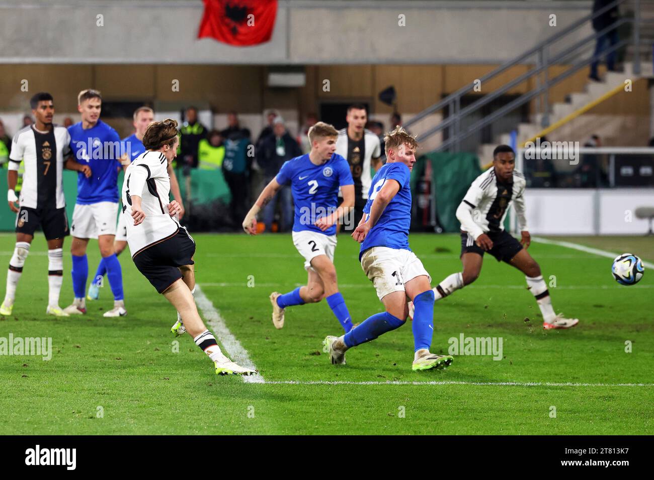 Robert veering hi-res stock photography and images - Alamy