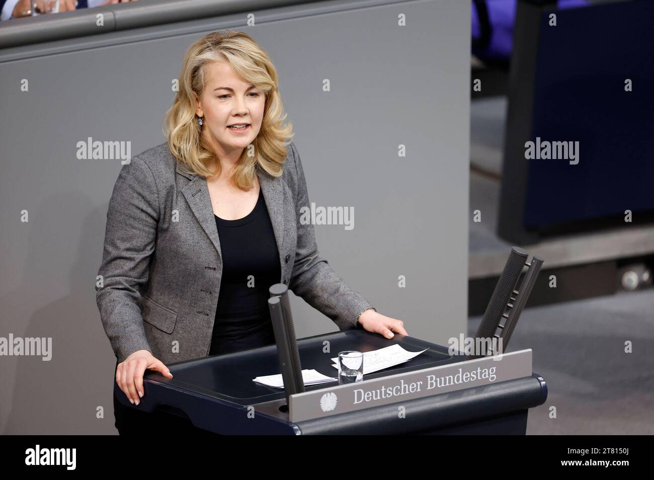 Linda Teuteberg in der 138. Sitzung des Deutschen Bundestages im ...