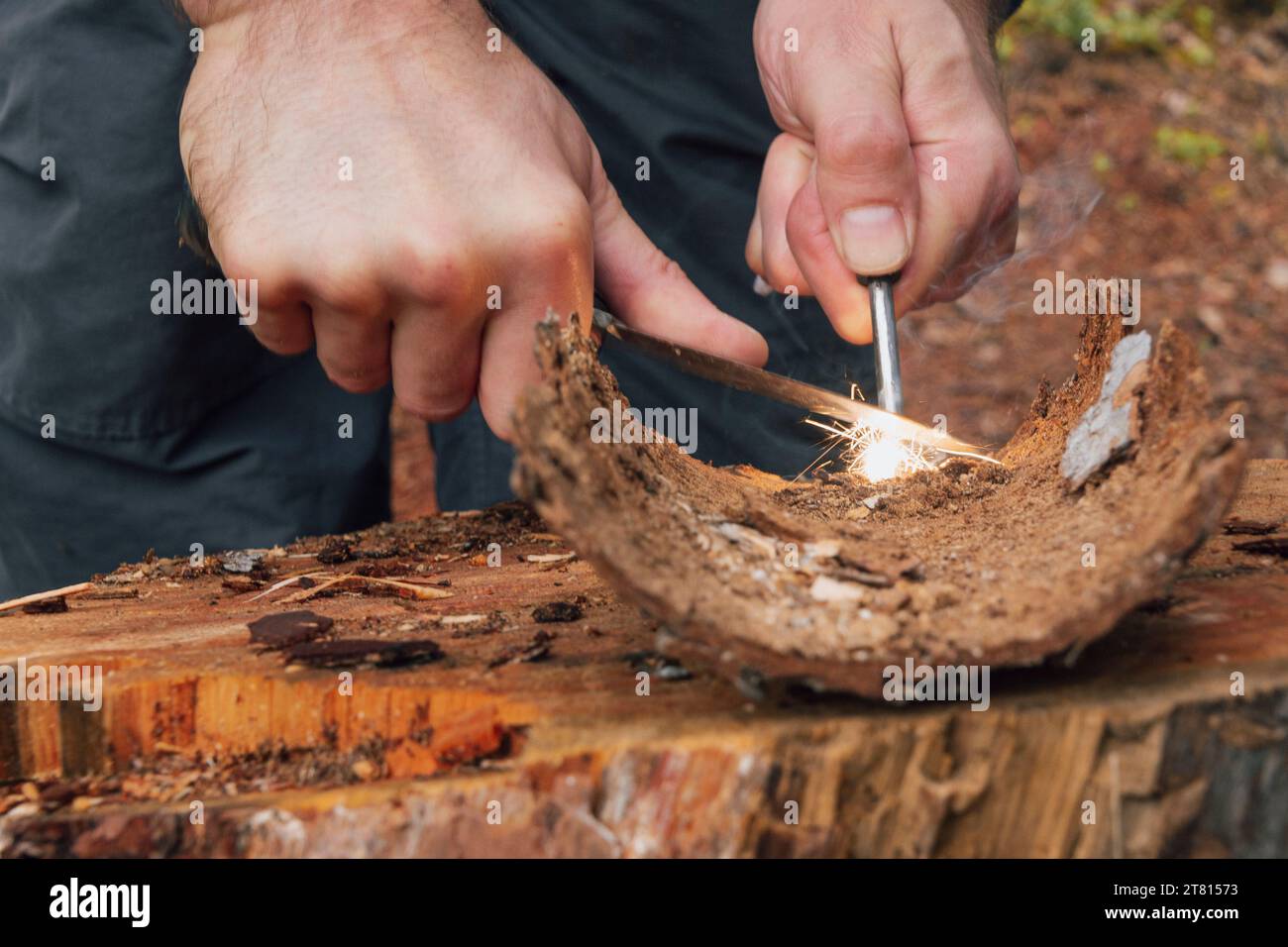 Bushcraft method hi-res stock photography and images - Alamy