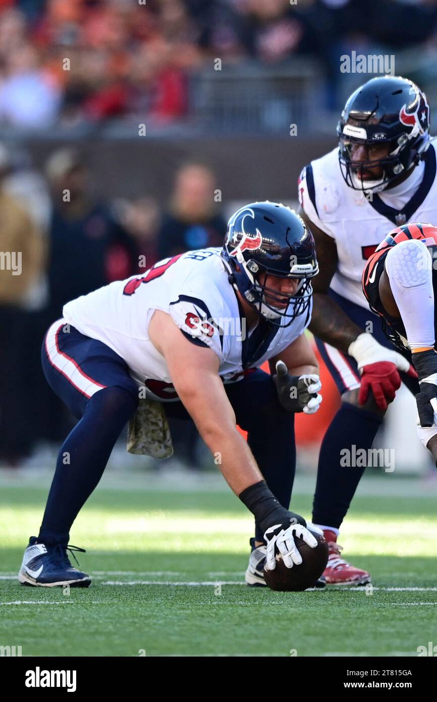 Houston Texans center Michael Deiter (63) during an NFL football game ...
