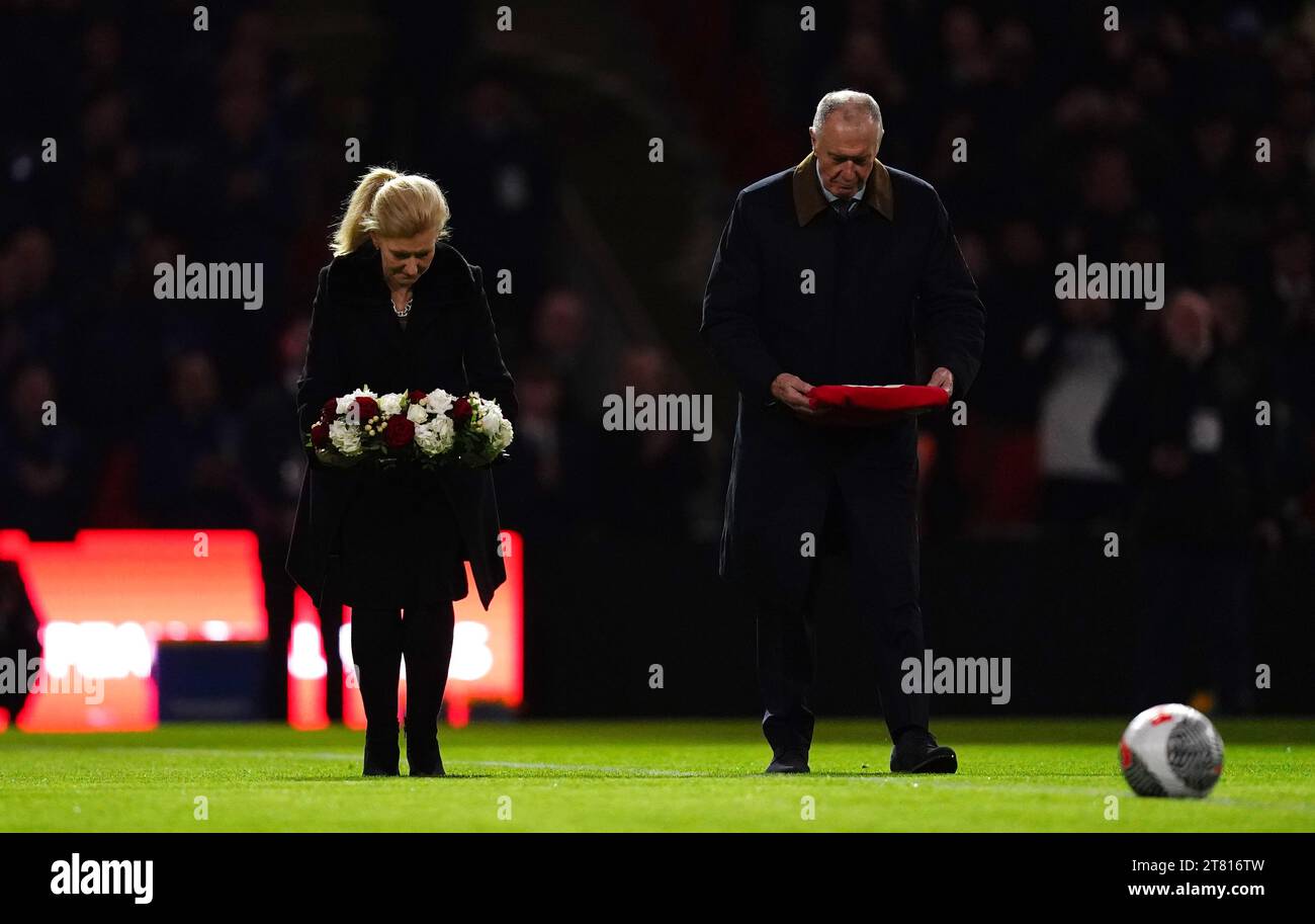 Sir Geoff Hurst with Sir Bobby Charlton's number 9 shirt to lay on the ...