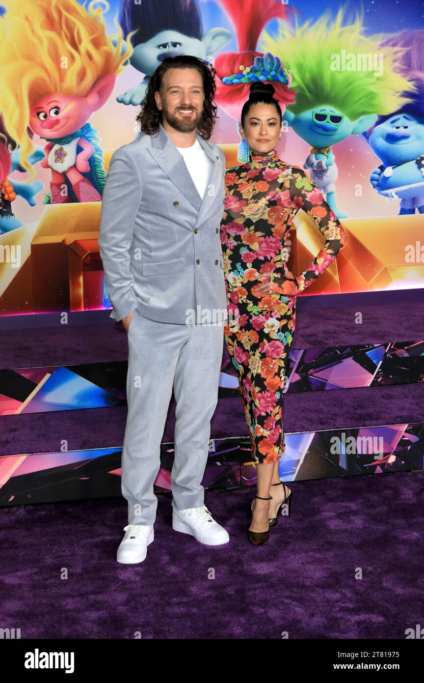 JC Chasez mit Freundin Jennifer HuYoung beim Special Screening des ...