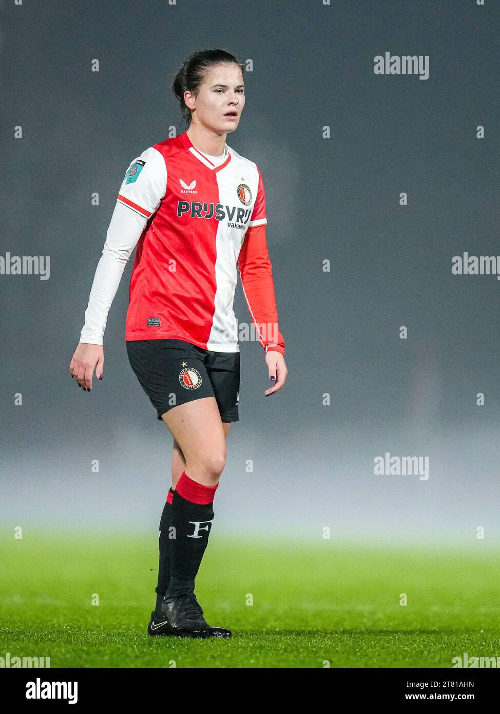 Rotterdam, Netherlands. 17th Nov, 2023. Rotterdam - Isa Kagenaar of ...