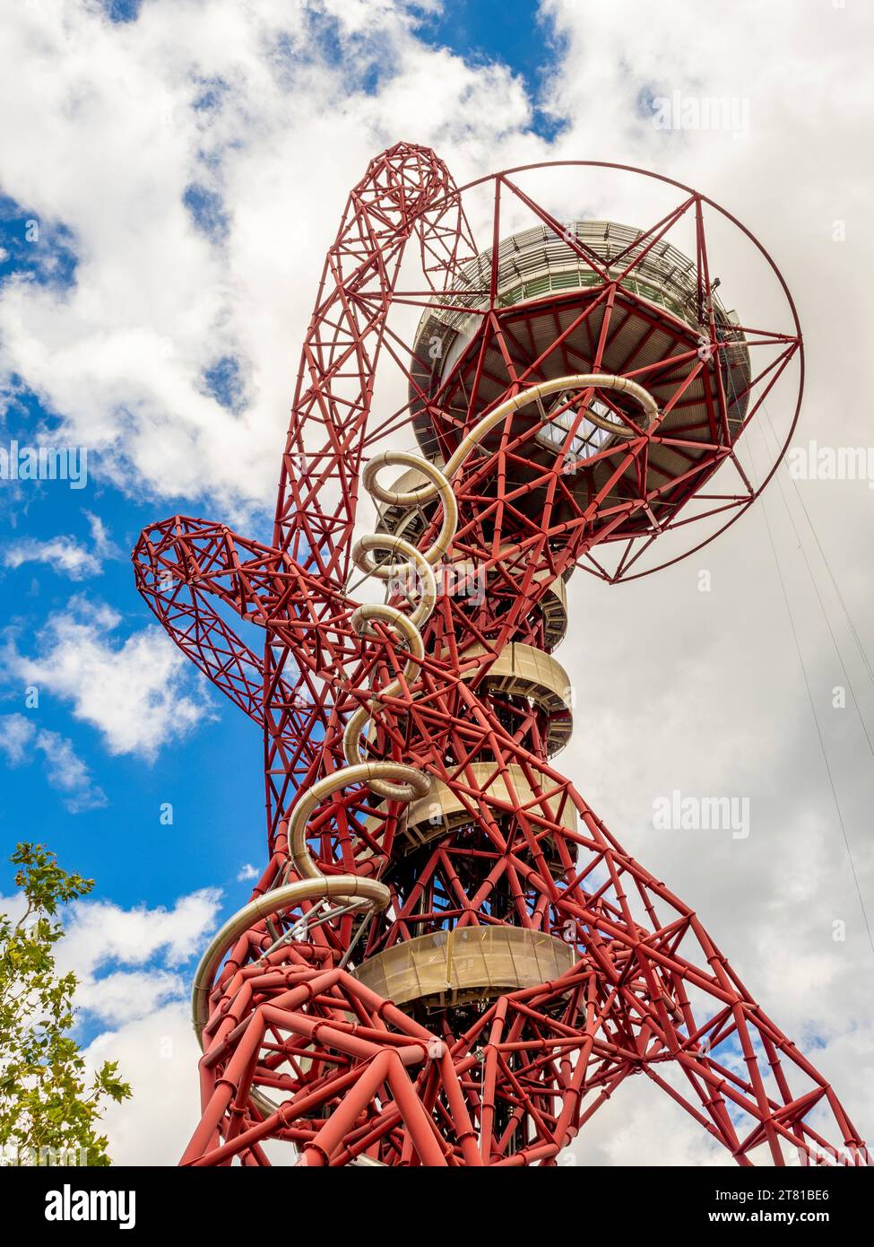The ArcelorMittal Orbit sculpture, designed by Anish Kapoor and Cecil ...