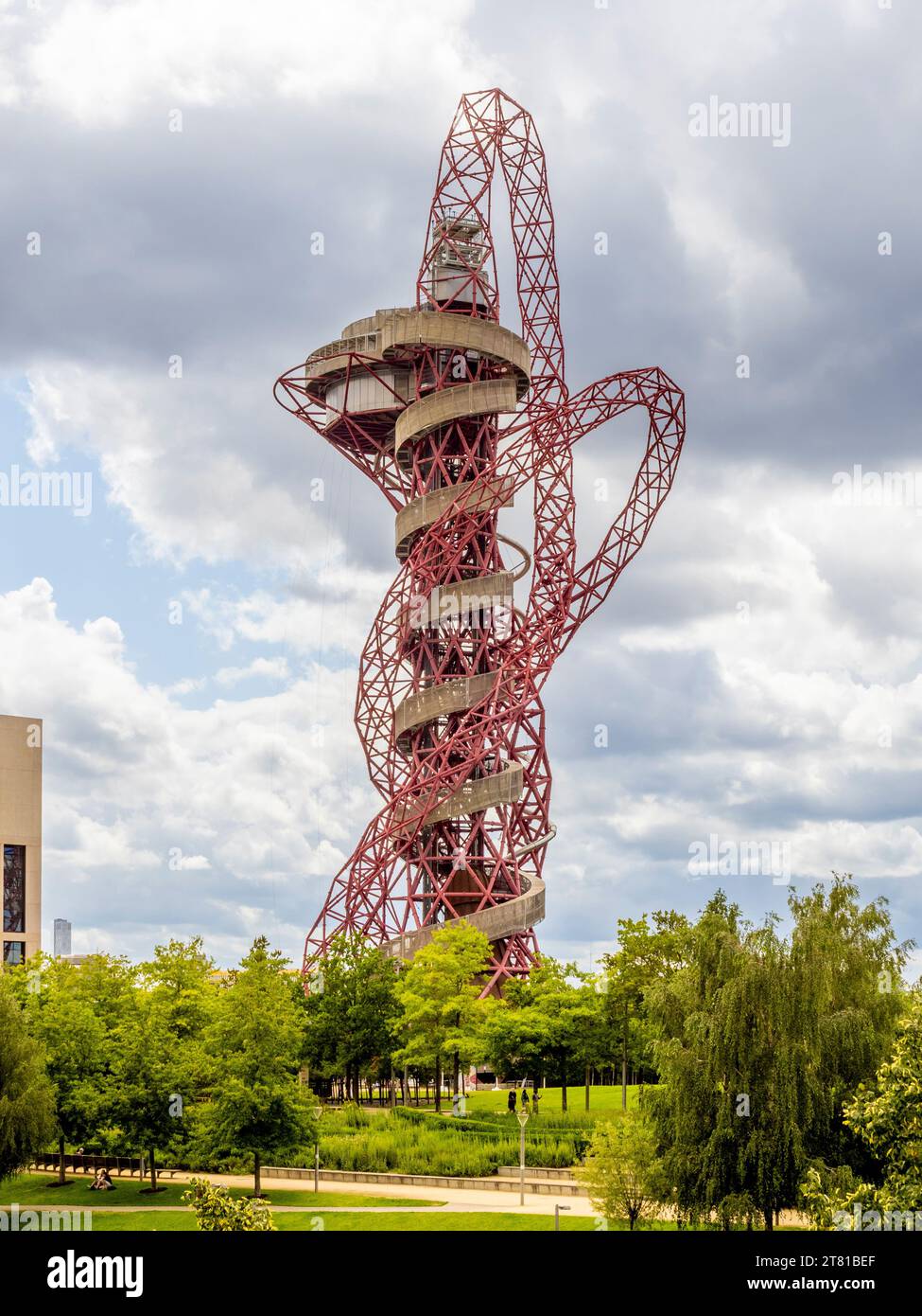 The ArcelorMittal Orbit sculpture, designed by Anish Kapoor and Cecil ...