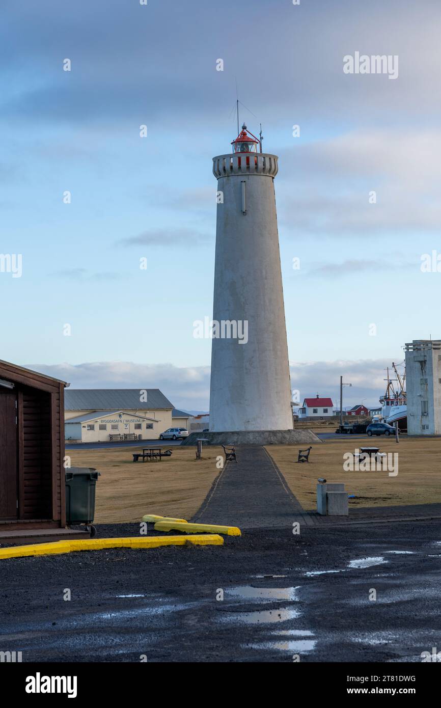Lighthouse on Gardskagi in southwest Iceland Reykjanes Peninsula Stock ...