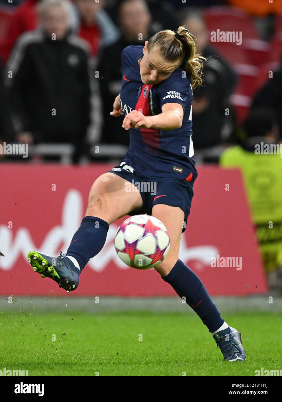 AMSTERDAM - Jade le Guilly of Paris Saint-Germain during the UEFA Women ...