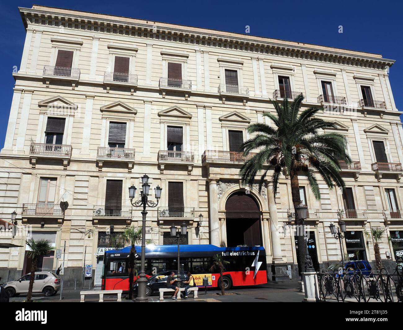 Palazzo paterno del toscano hi-res stock photography and images - Alamy