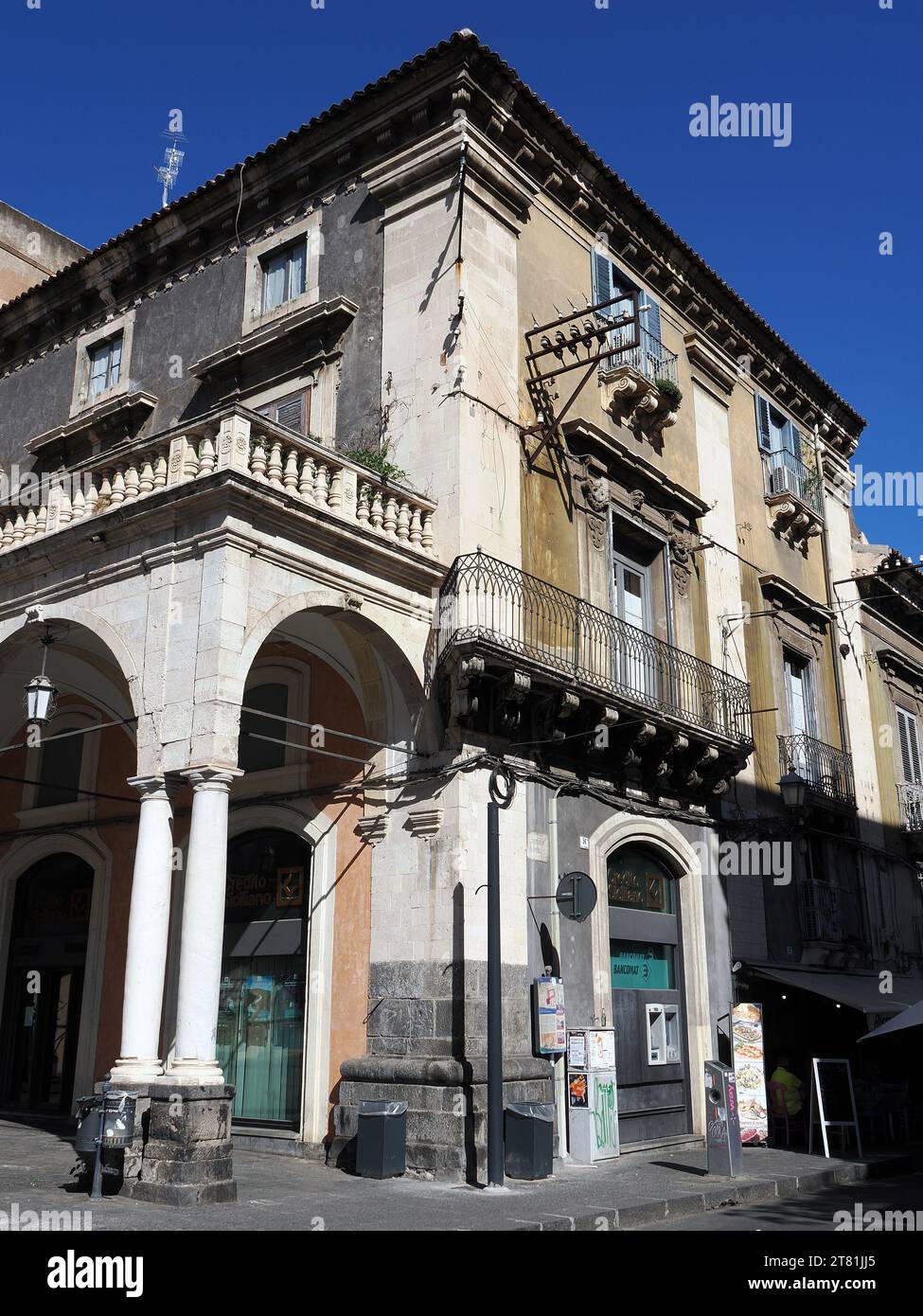 Lat 37 50211000 hi-res stock photography and images - Alamy