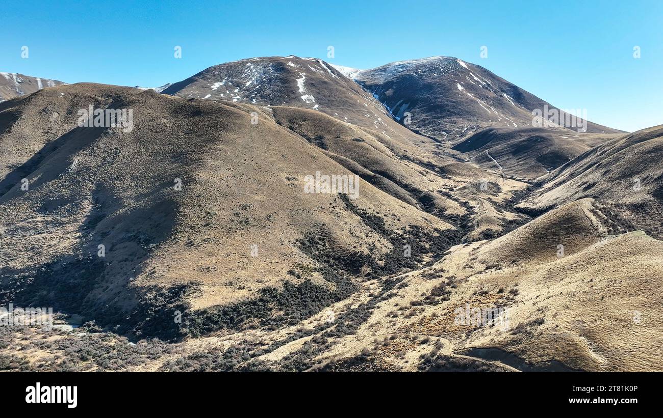 Drone perspective photo of the extreme terrain of the Lindis Pass ...
