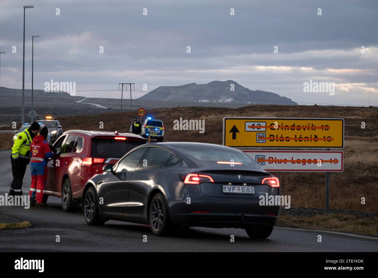 Iceland. 17th Nov, 2023. The emergency services and the police ask the ...