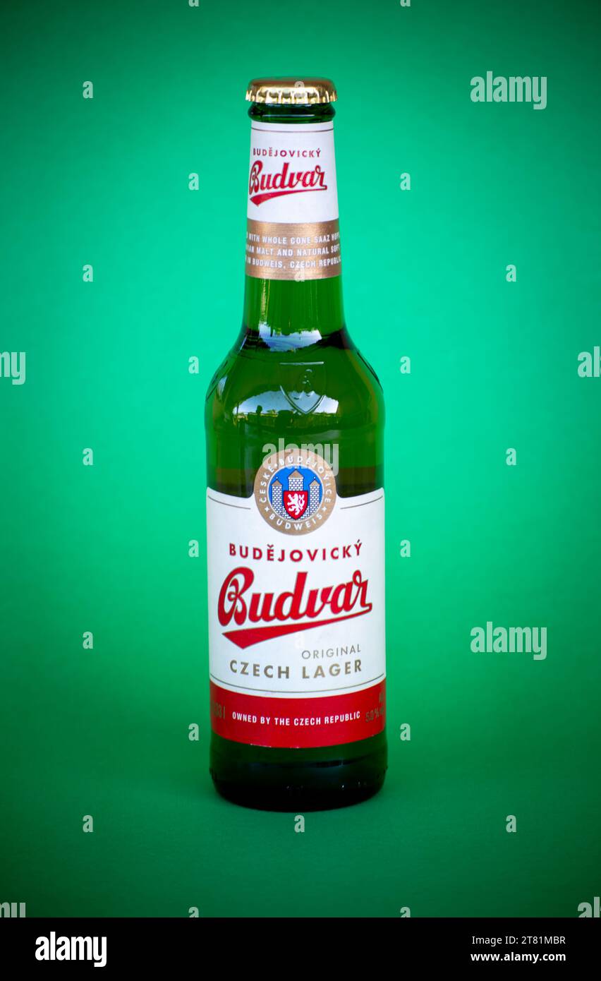 Budweiser budvar logo hi-res stock photography and images - Alamy