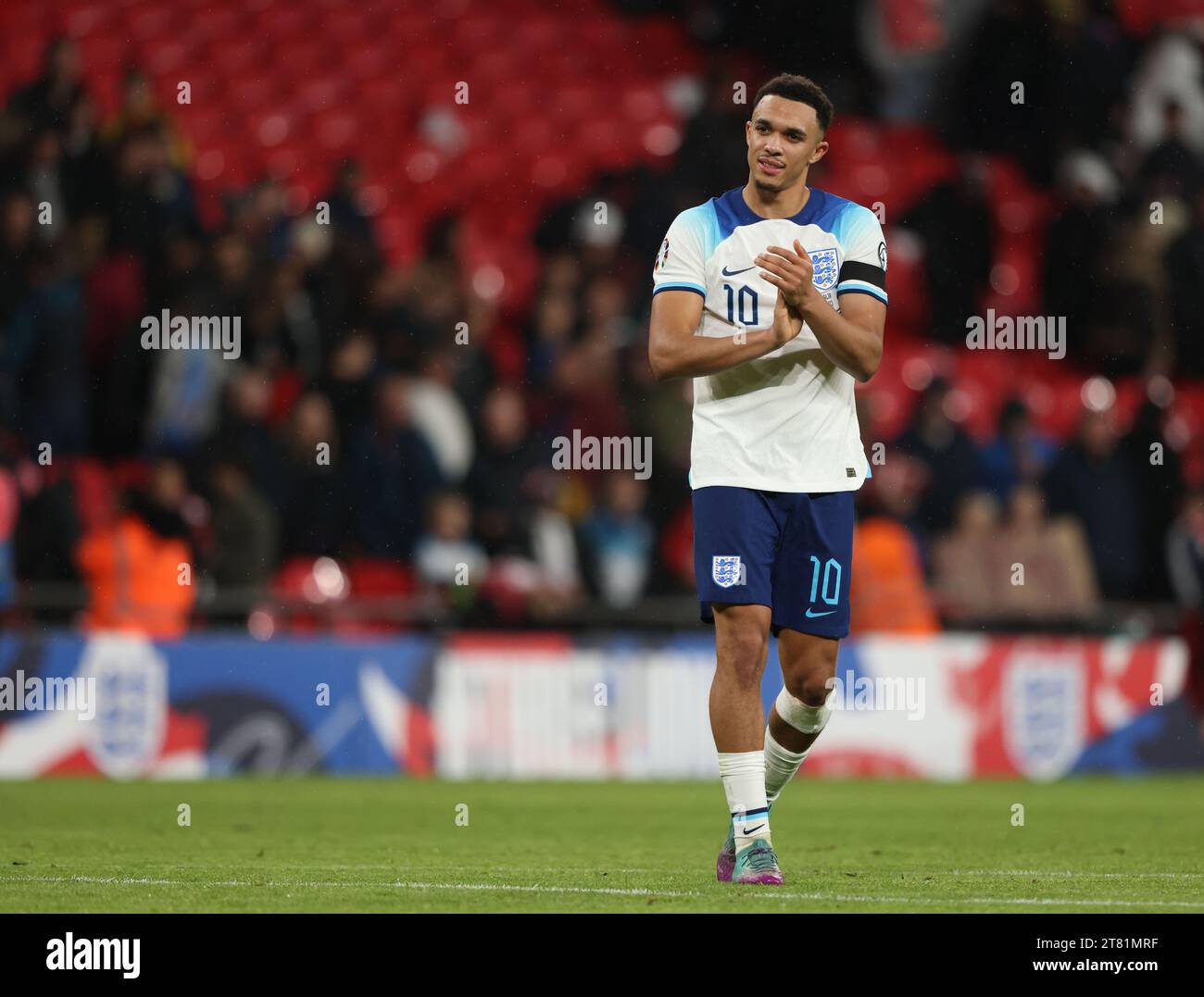London, UK. 17th Nov, 2023. Trent Alexander-Arnold (E) at the England v ...