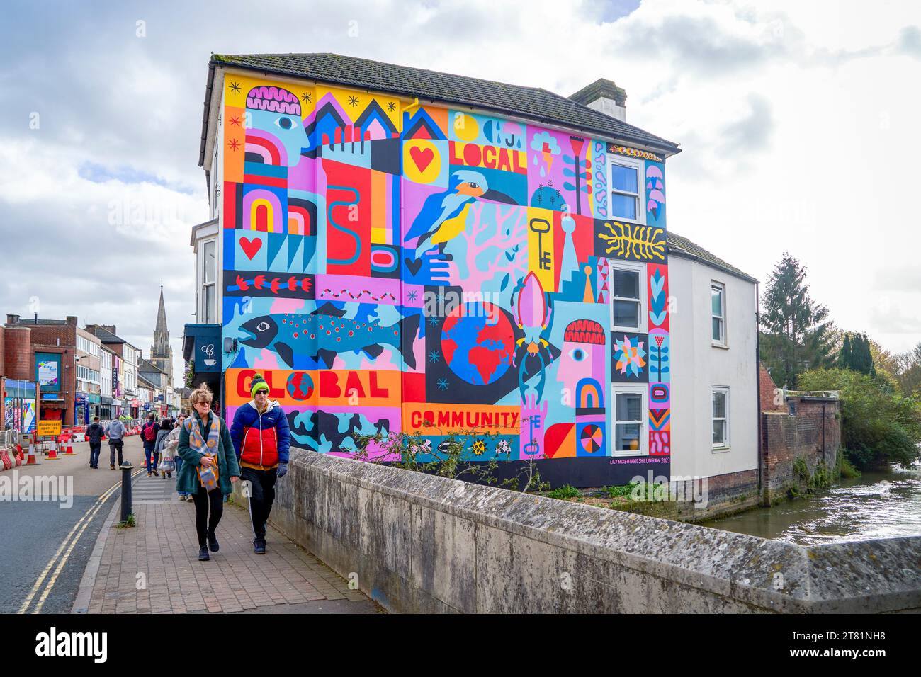Colourful mural painted on the side of a building Stock Photo - Alamy