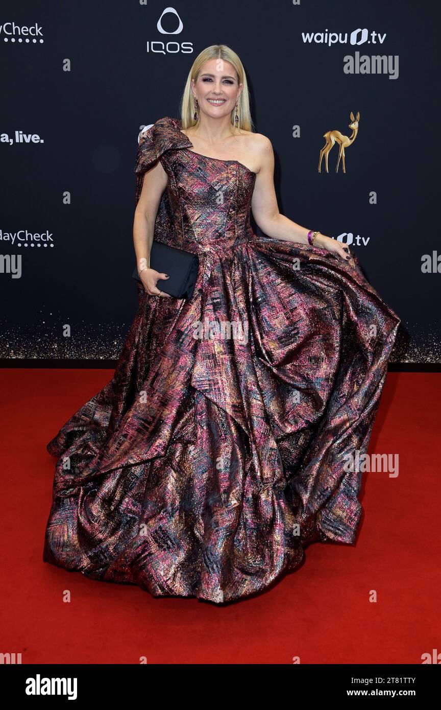 Jennifer knable bambi media award hi-res stock photography and images ...