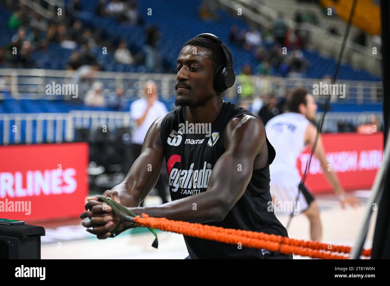 Athens, Lombardy, Greece. 17th Nov, 2023. 55 AWUDU ABASS of Virtus ...