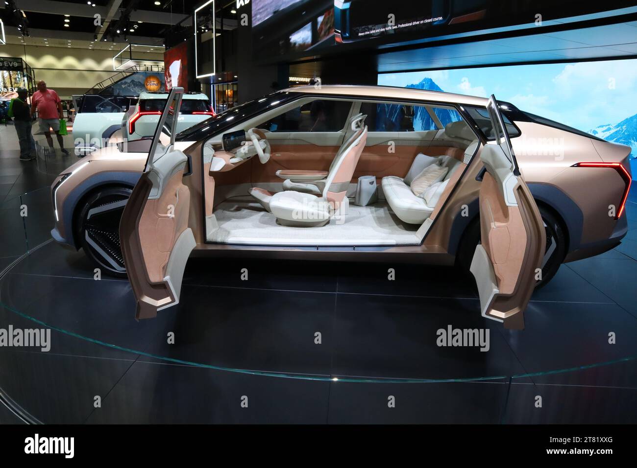 Los Angeles, California, United States. 17th Nov, 2023. New Kia EV4 ...