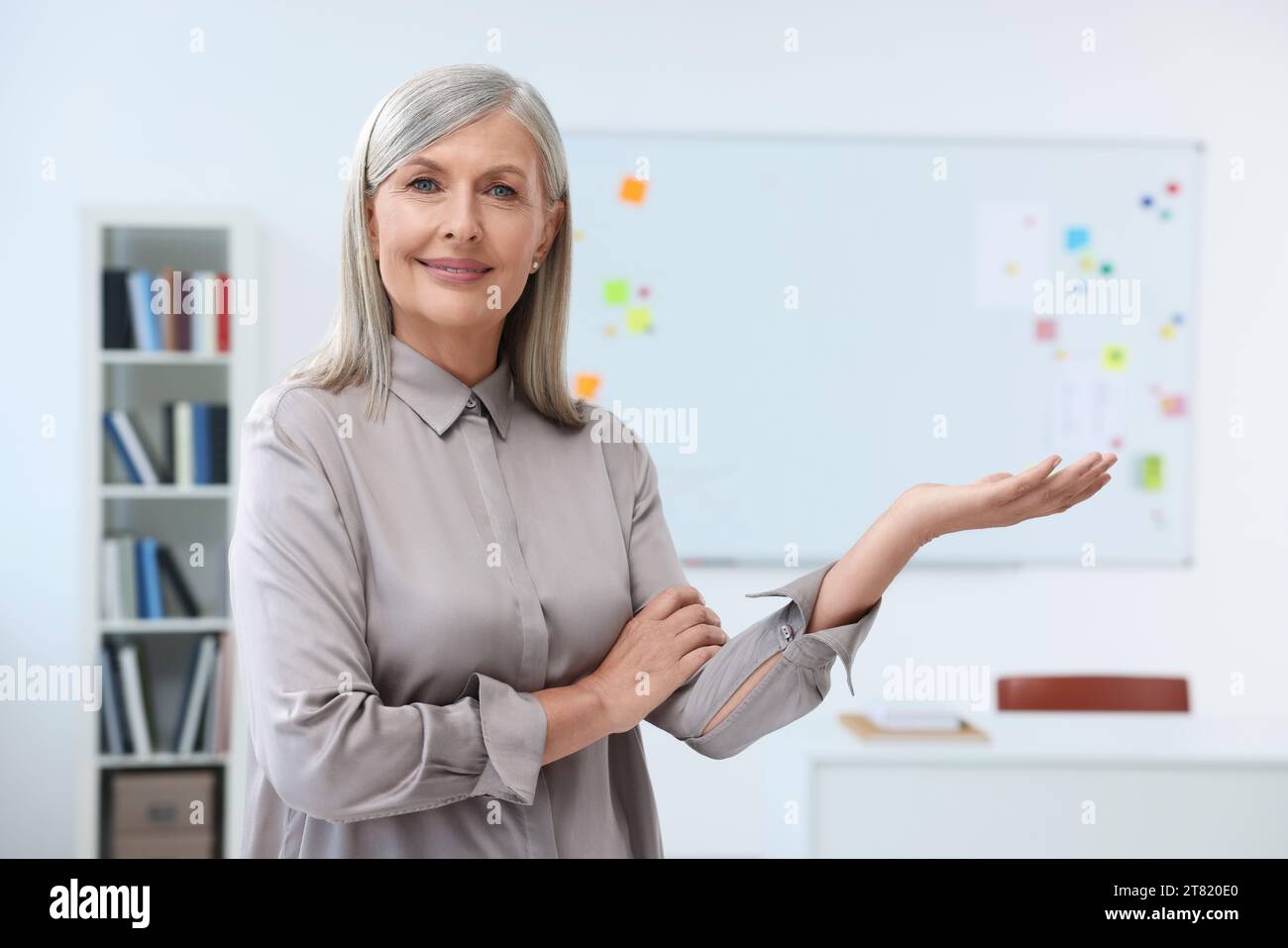 Beautiful professor hi-res stock photography and images - Alamy