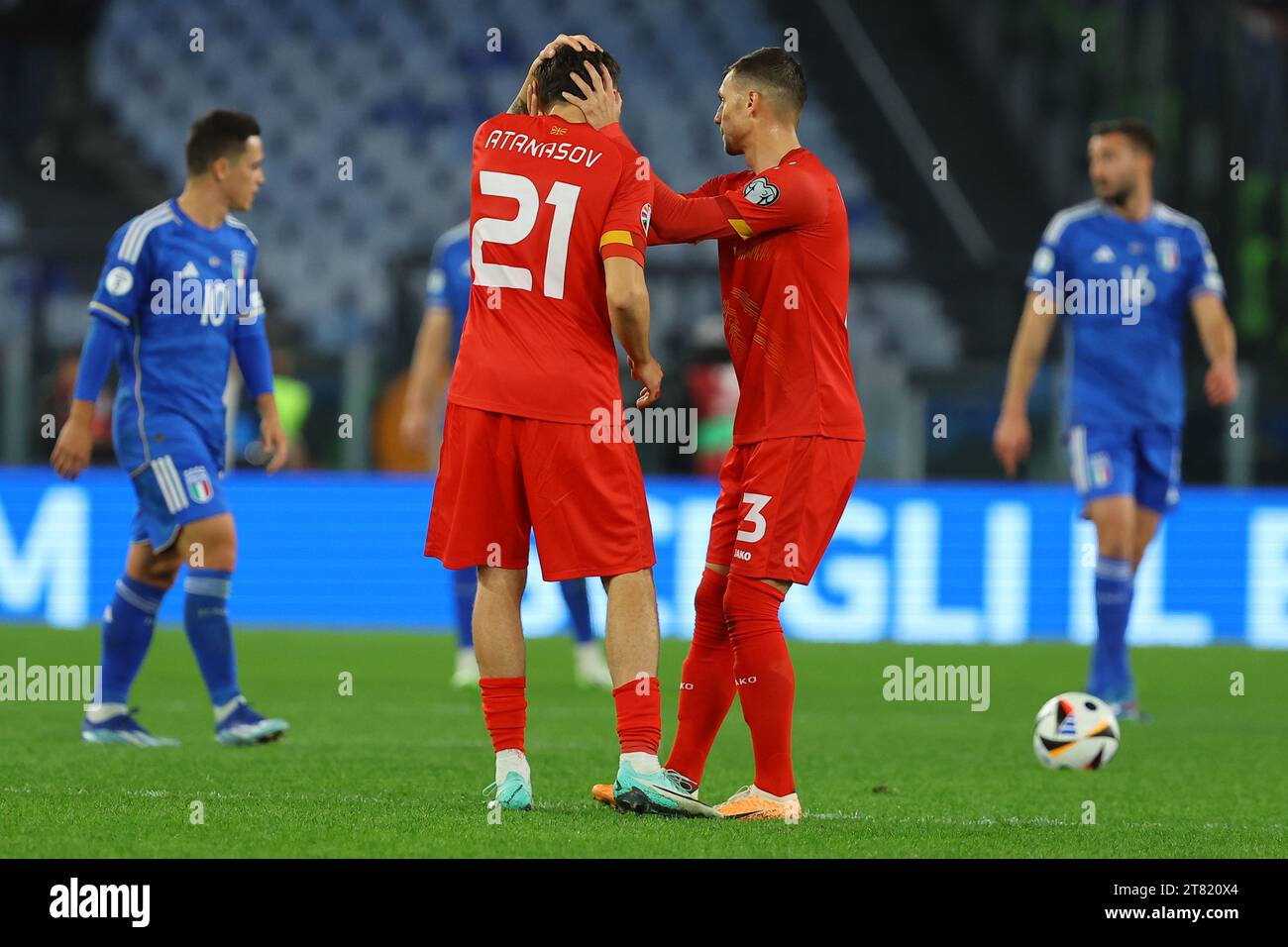 North macedonia football team hi-res stock photography and images - Alamy