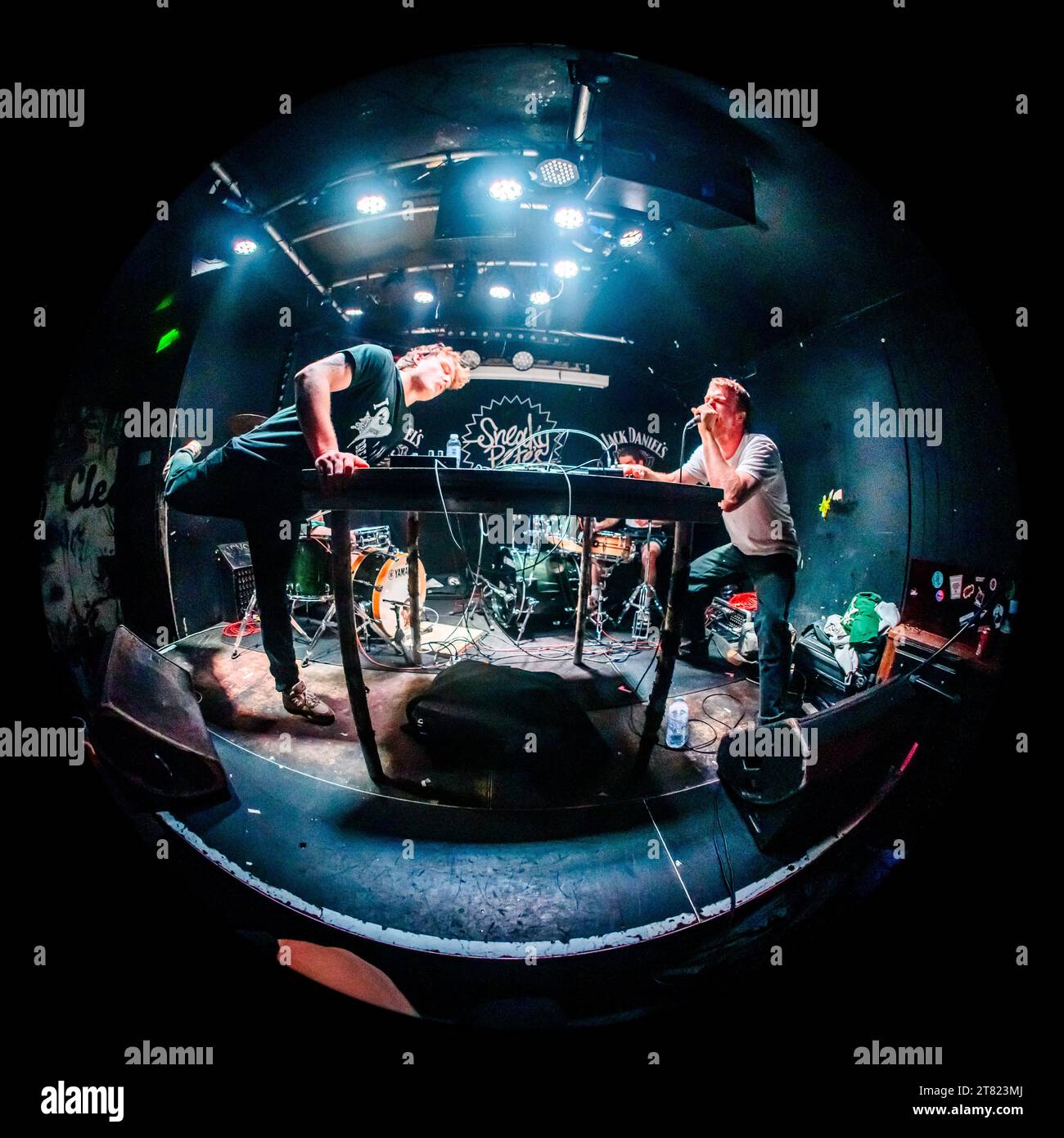 Edinburgh, Scotland. Fri 17 November 2023. NYC band Lip Critic perform ...