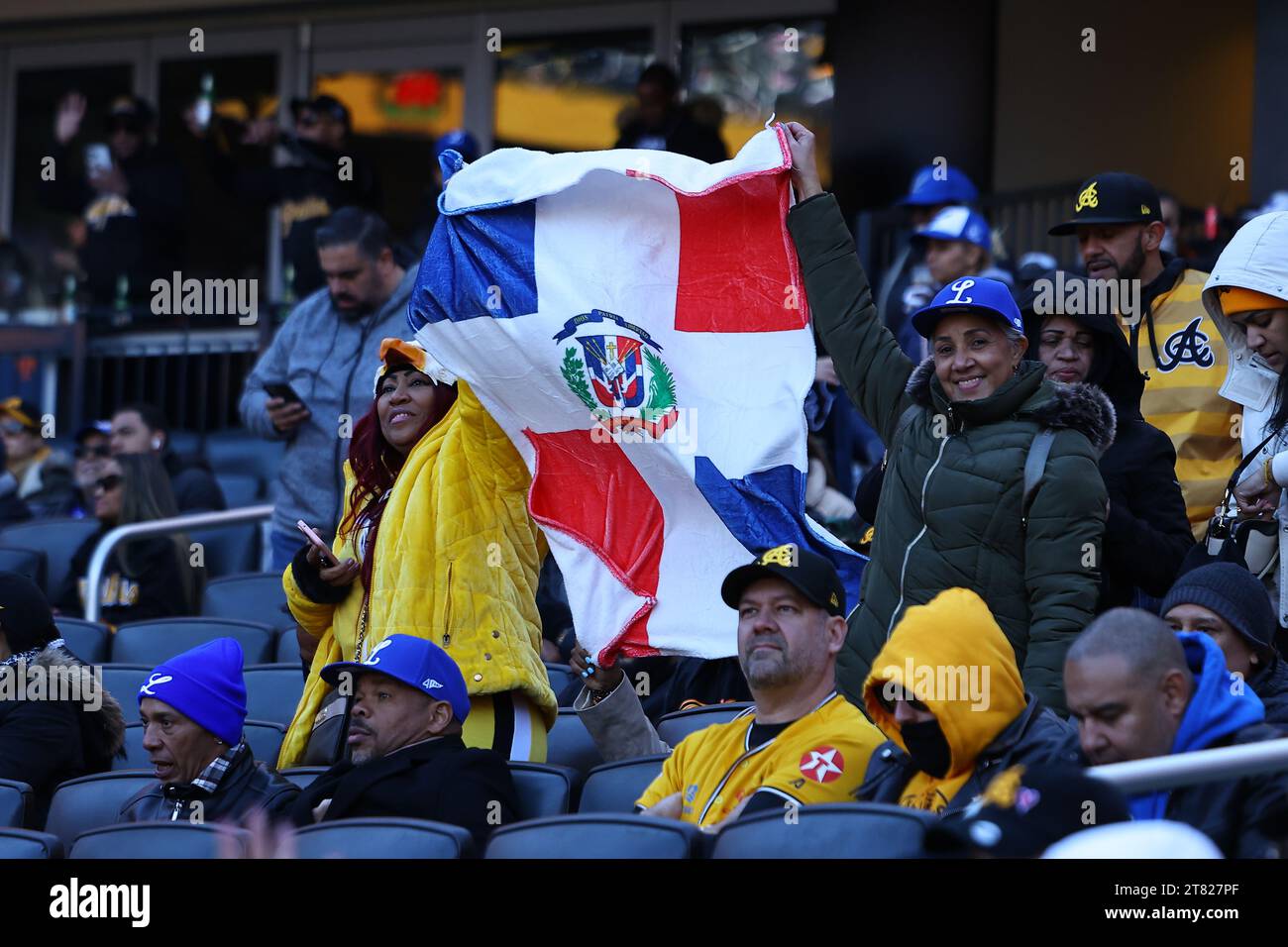 Fans enjoy themselves during the baseball game between the Las Águilas ...