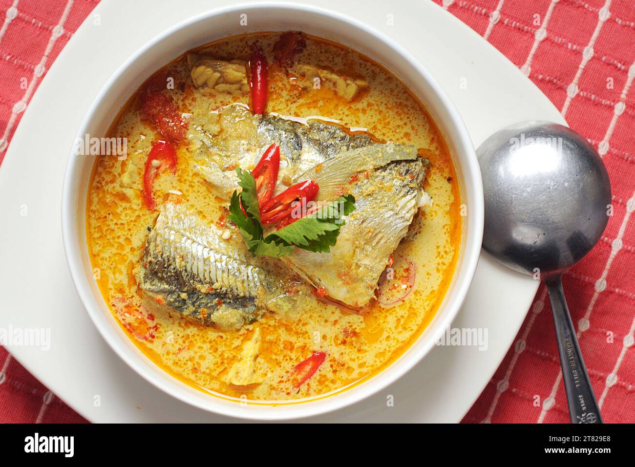 Red fish soup in hi-res stock photography and images - Alamy