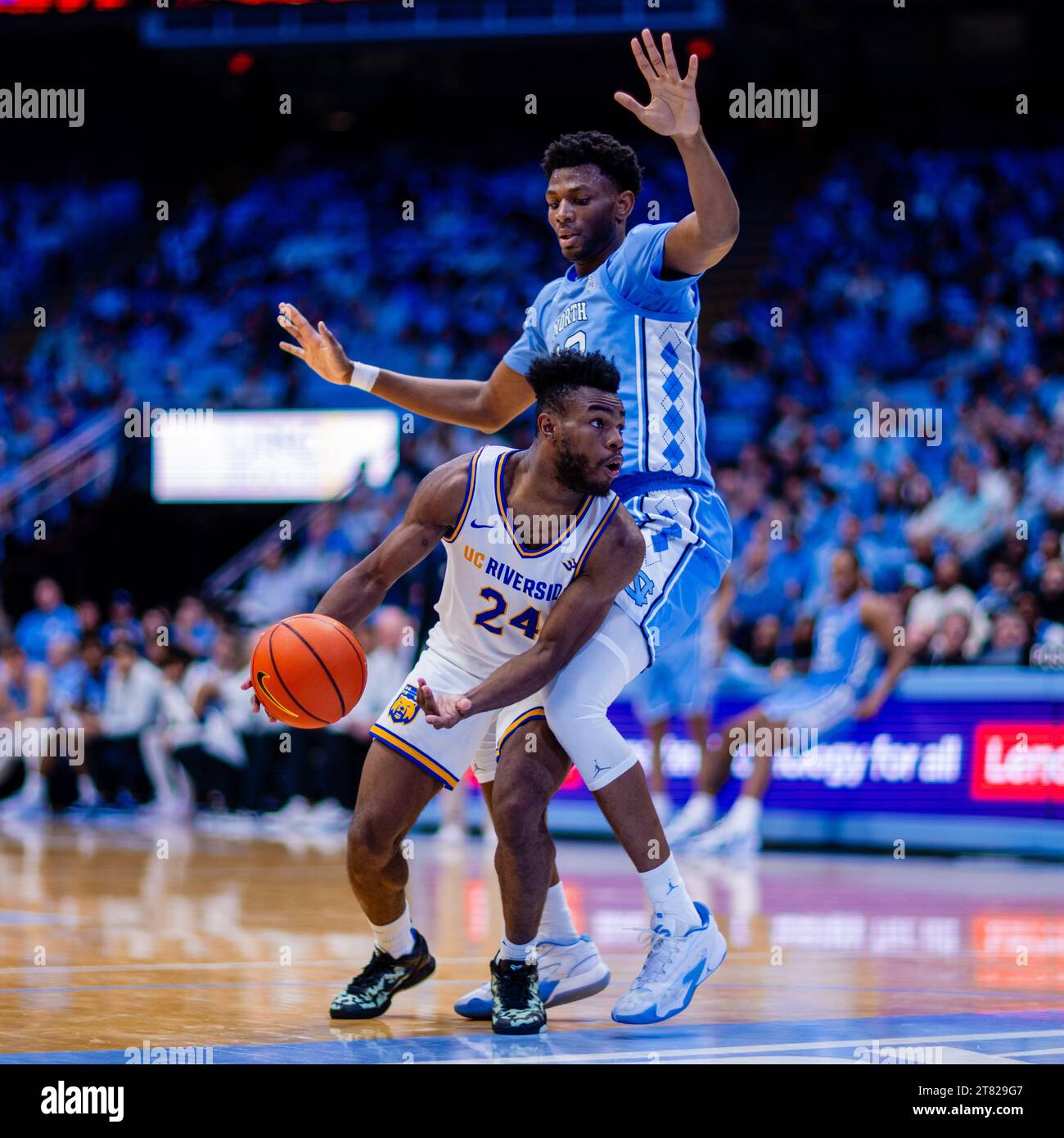 Chapel Hill, NC, USA. 17th Nov, 2023. UC Riverside Highlanders guard Barrington Hargress (24 ...