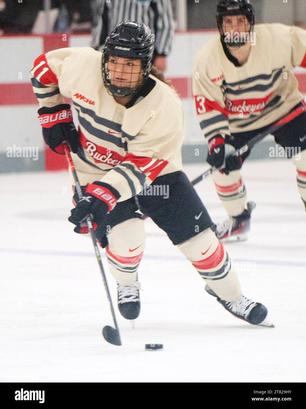Columbus, Ohio, USA. 17th Nov, 2023. Ohio State Buckeyes forward Kenzie ...