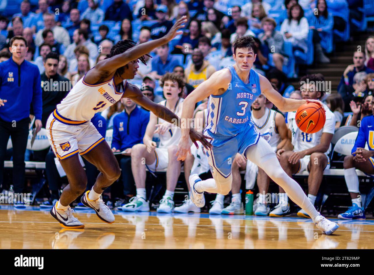 Chapel Hill, NC, USA. 17th Nov, 2023. UC Riverside Highlanders guard Nate Pickens (11) guards ...