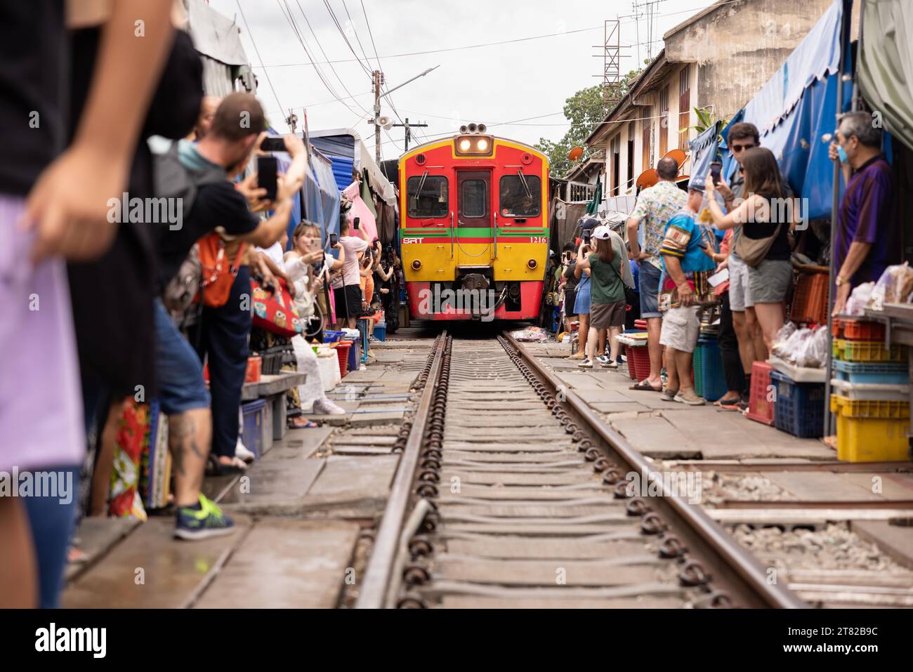 Railway, tracks, train, market, dangerous, traffic, trade, tourist ...